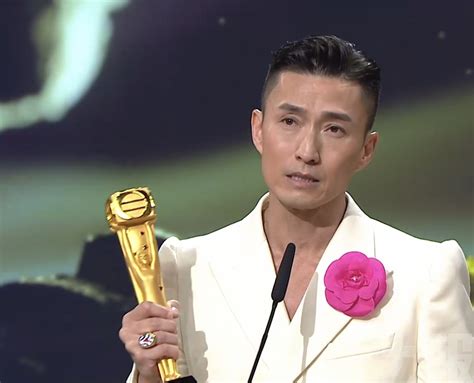 視帝陳山聰致謝叫曾志偉「阿爸」 江美儀「非親生女」爆冷奪視后 澳門力報官網