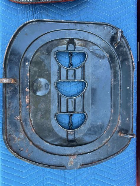 For Sale An Original Ta Aar Air Cleaner Assembly Solid For E