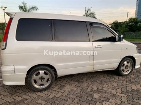 Toyota Noah Sr40 Dfc Kupatana
