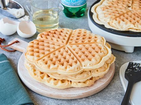 Waffeln Mit Sahne Das Fluffigste Rezept Einfach Backen