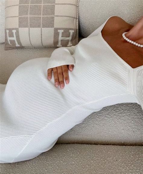 Pin By Genna On Happiness Cute Pregnancy Pictures Cute Maternity
