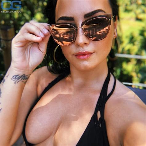 Demi Lovato Nude Pictures Onlyfans Leaks Playboy Photos Sex Scene Uncensored