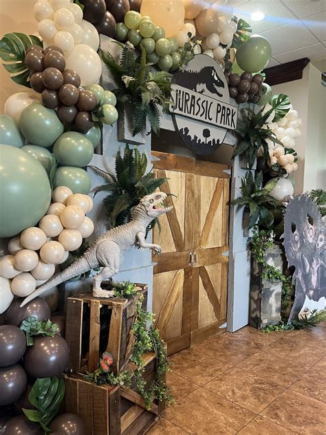 Jurassic Park Birthday Party Ideas Photo 5 Of 40 In 2025 Jurassic