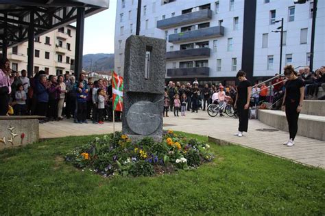 Joxe Arregi Hil Eta 40 Urtera Aitortza Eskatzen Dute Torturatuek