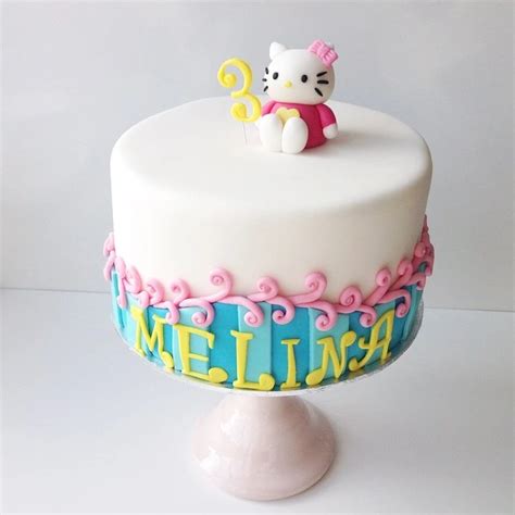 A Slice Of Adorableness How To Make A Hello Kitty Cake Fastprepkitchen