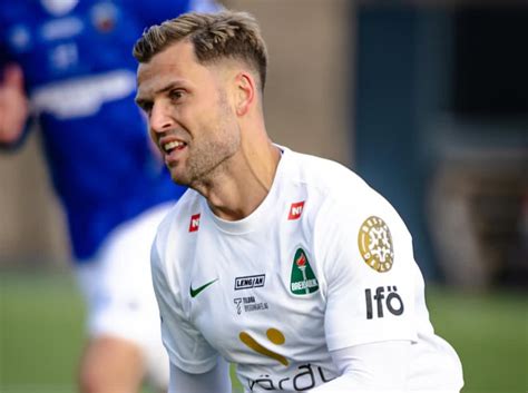 هایلایت و بیوگرافی توبیاس تامسن، مهاجم لینک‌شده به پرسپولیس؛ مهاجمی از دانمارک با آمار کلی ۱۱۱