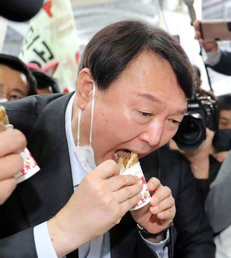 윤석열 계엄 계엄짤 나도 생각만했어 이 미친 새끼야 박근혜 오늘의짤방