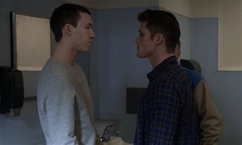 13 Reasons Why Grupo De Pais Quer Tirar Série Do Ar Por Causa De