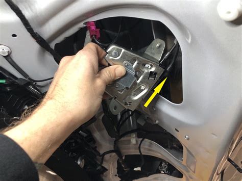 Latch Liftgate Remove And Replace