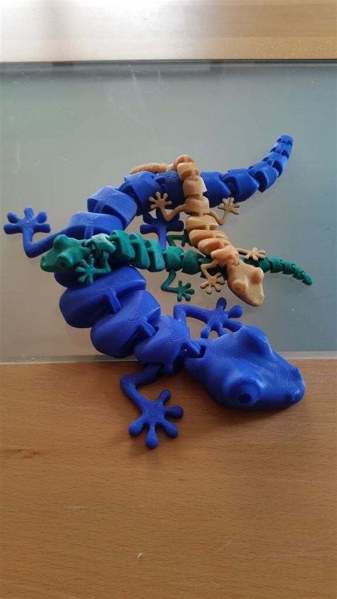 3d Printing Articulated Lizard V2・cults