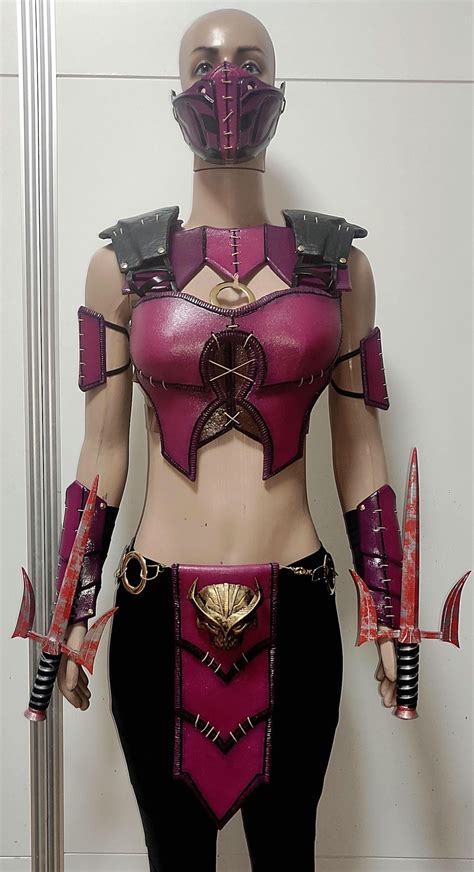 Mortal Kombat Mileena Outfits