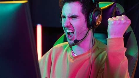 Logitech Software Mastering Tech Enthusiasts And Gamers Software Theory