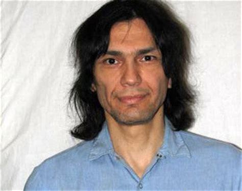 Ahs 1984 Richard Ramirez The Real Serial Killer Behind The Show