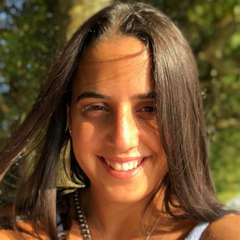 לירון סרוסי מאמנת רגשית בשיטה ההוליסטית דף חדש לפתוח דף חדש