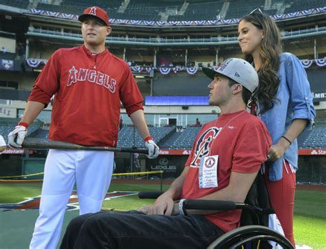 Smith Paralyzed Fan Finds Friend In Trumbo Refuge In Angels Orange
