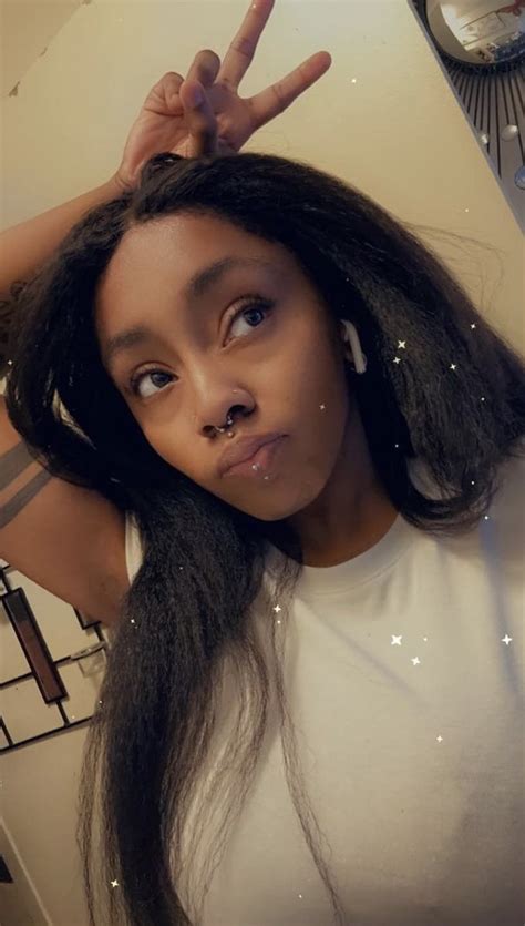 Philly Hood Slut Nadira Exposed Pt 3