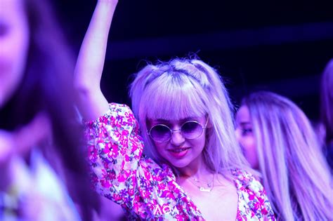 Începe Arad Open Air Artiști Români și Străini Urcă Pe Scena