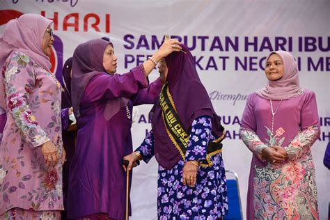 Perasmian Majlis Sambutan Hari Ibu Peringkat Negeri Melaka Tahun 2025