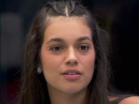 Alane Se Descuida No Bbb 24 E Mostra Demais Pagou Peitinho Famosos