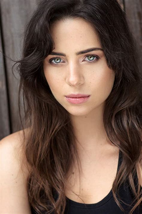 Picture Of Holly Deveaux