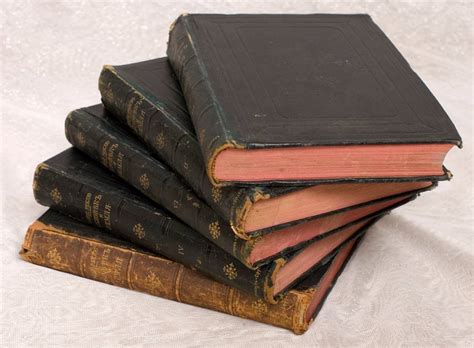 Старинные книги