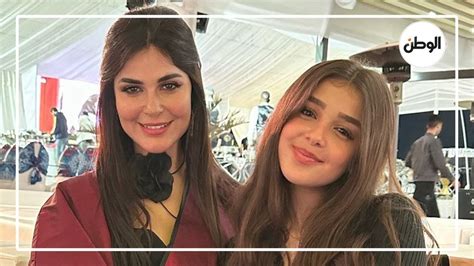 توانا ابنة رانيا منصور تشارك والدتها العرض الخاص لفيلم لأول مرة نسخة من والدتها Youtube