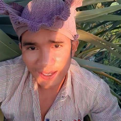 ឆោមឆើត មេធីមពេញលេង