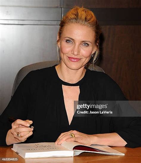 Cameron Diaz Book Signing For The Body Book Photos And Premium High Res