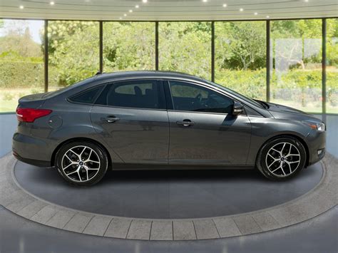 2018 Ford Focus Sel Neighborhood Autos