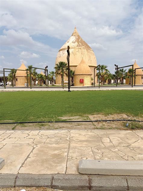 جريدة الرياض بيش سياحة مُنتظرة