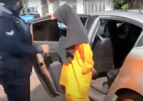 Sibling Spat Gone Wrong Malaysian Teen Dies After Sister Allegedly Threw Knife At Him Malaysia