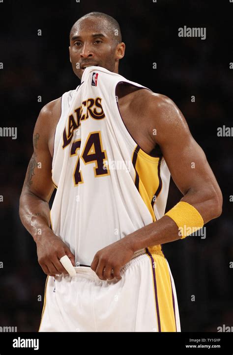 Kobe Bryant Biting His Shirt Wallpaper Kobe Bryant Wallpaper Hd