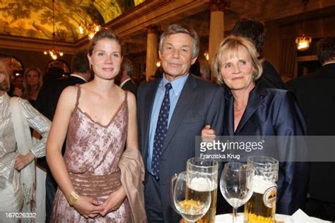 Joachim Bublath Mit Seiner Ehefrau Dr Hannelore Bublath Und Tochter