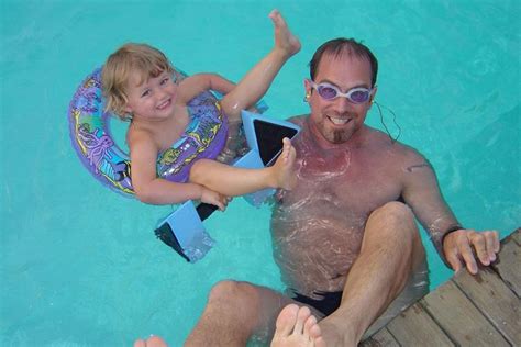 Christopher Meloni Celebrates Daughter Sophias Birthday With Rare Pics