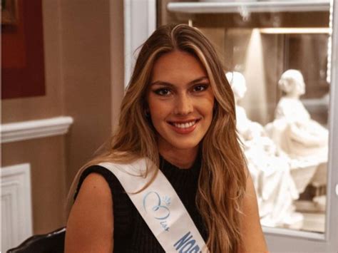 Dr Agathe Vest At Billy Mcmanus Blog