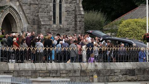 Daena Walsh A Beautiful Sister That I Will Always Look Up To And Love