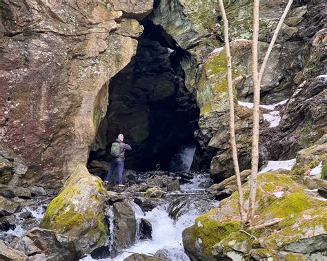A Weekend In Woodstock Ny Hikes Cafes Shops And More