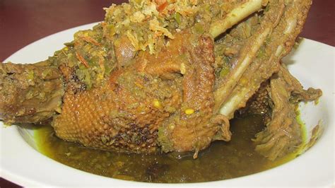 Ragam Kuliner Minangkabau Dari Rendang Hingga Gulai Itiak Yang
