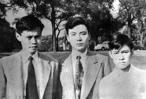 杨振宁的个人资料及简介100字（百岁杨振宁 人类历史进程中当之无愧的伟人） 说明书网