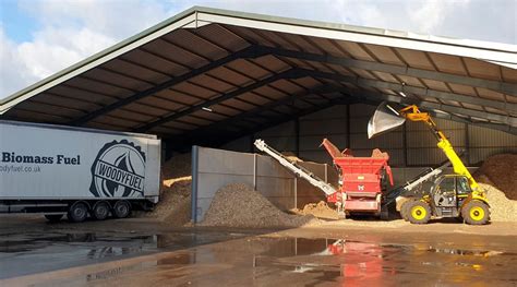 Wood Chips Vs Pellets Which Is Right For Your Heating Needs Woodyfuel