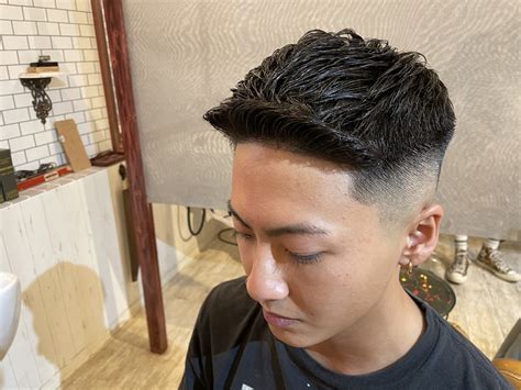 前髪だけのパーマって当てれるの 男性メンズ専用ヘアサロンは大阪のサードプレイス Third Place