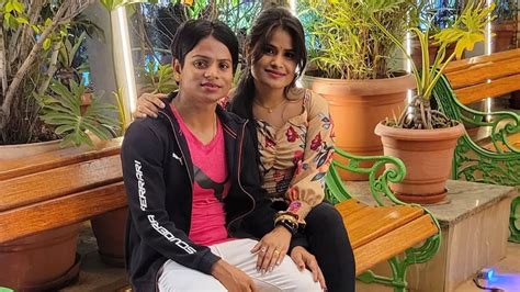 நான் யாரை திருமணம் செய்யனும் சொல்ல நீங்க யாரு 5 வருசமா வாழ்றோம் நோ