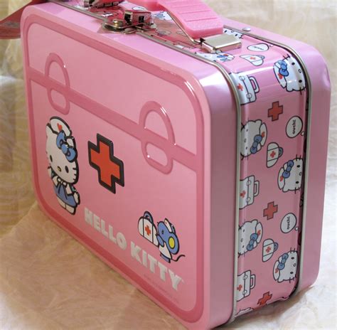 Hello Kitty Royalty