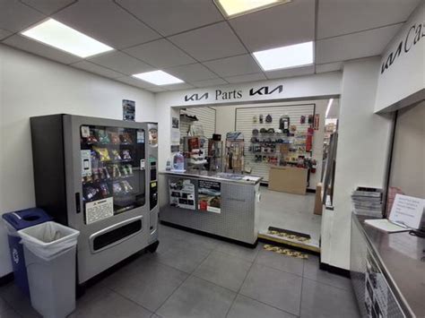 Kia Downtown Los Angeles Service Center Updated March 2026 140