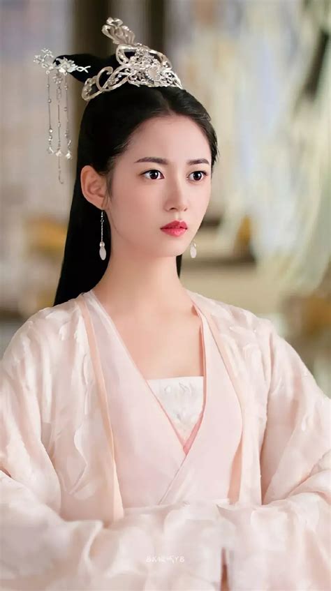 陈钰琪 堆糖，美图壁纸兴趣社区