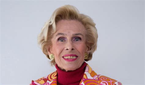 Fisura A La Cadera Margina A Mary Rose Mcgill De Programa Político De Tvn