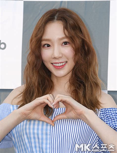 태연 `하트 보다 더 사랑스러운 미소` Mk포토 Mk스포츠
