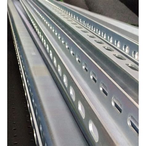 40x40x2 5mm Gold Perfore L Askı Profili 2m