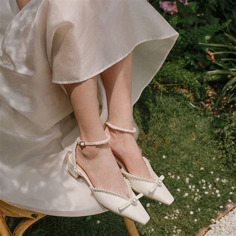 Tổng hợp những mẫu giày cao gót xinh xinh cho các nàng điệu đà Lemonade