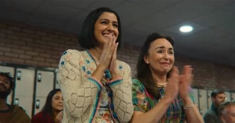 Xem Phim Sex Education Tôi Buồn Rầu Khi Nghĩ Tới Con Trai Hóa Ra Không Phải Tự Dưng Mà Con Xa